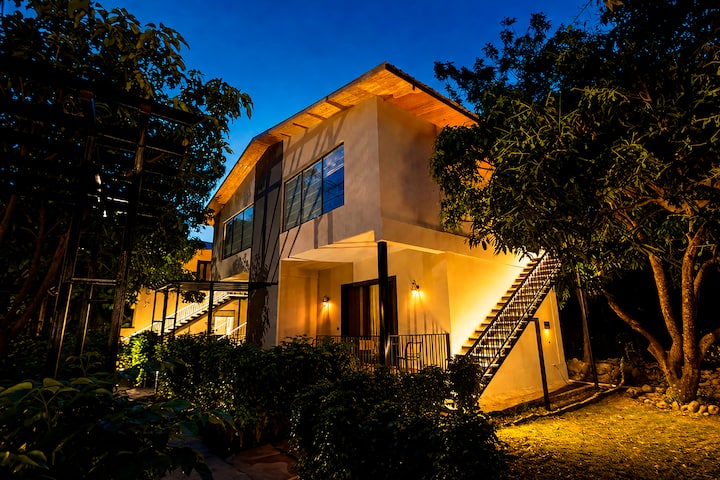 Standard Cottage With Restaurant - Ramnagar