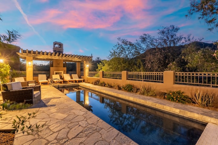 Luxury Estate With Pool, Sport Court & Mtn Views - Carefree, AZ