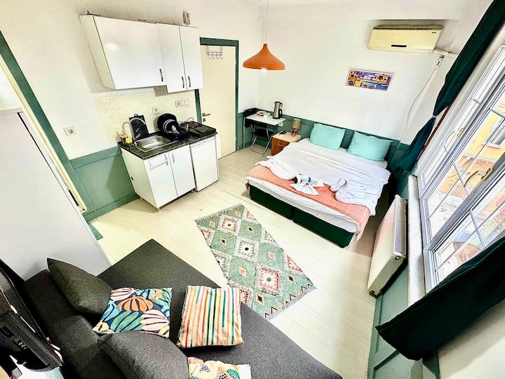 Studio Apartment In Taksim - İstanbul