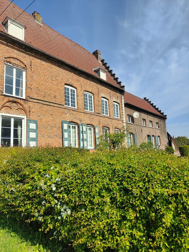 Appartement « Le Germoir » Dans Un Corps De Ferme - Hazebrouck