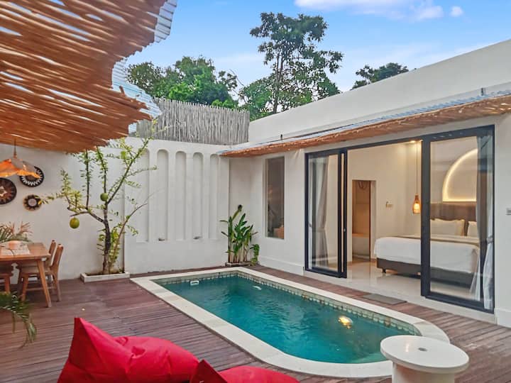 Tropical 2br Villa | Pool, Ensuite, 5 Min Seminyak - Seminyak