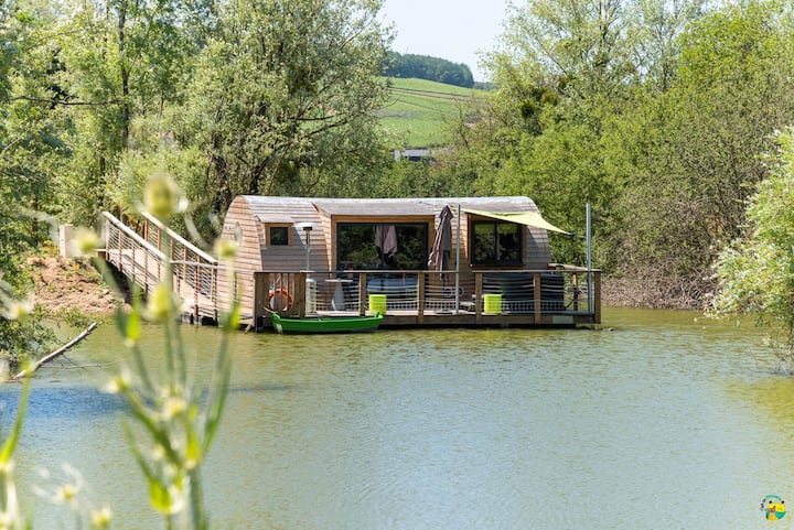 Lodge Flottant Avec Spa Et Sauna Privatif - Chablis