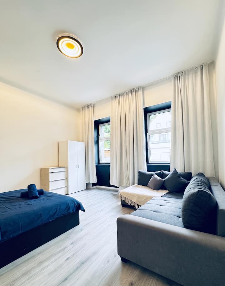 In Central Klosterneuburg | 1br Cozy Apartment - Klosterneuburg