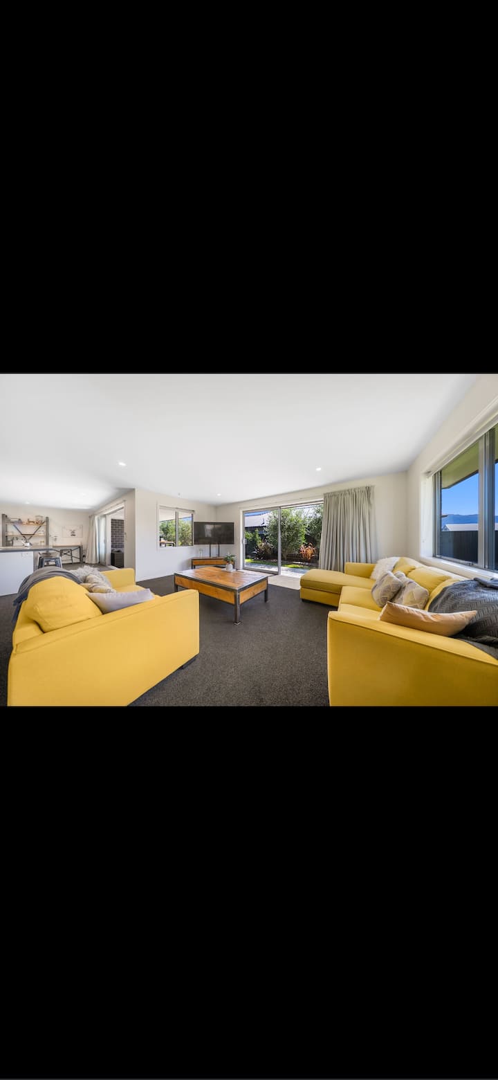 Homely Vibe, Walking Distance To The Lake Te Anau - Te Anau