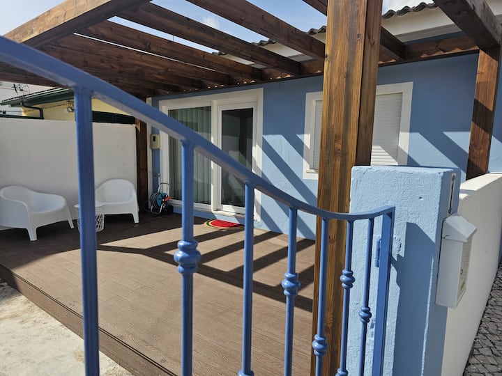Blue Beach House: Charme A 5min Da Praia - Torres Vedras