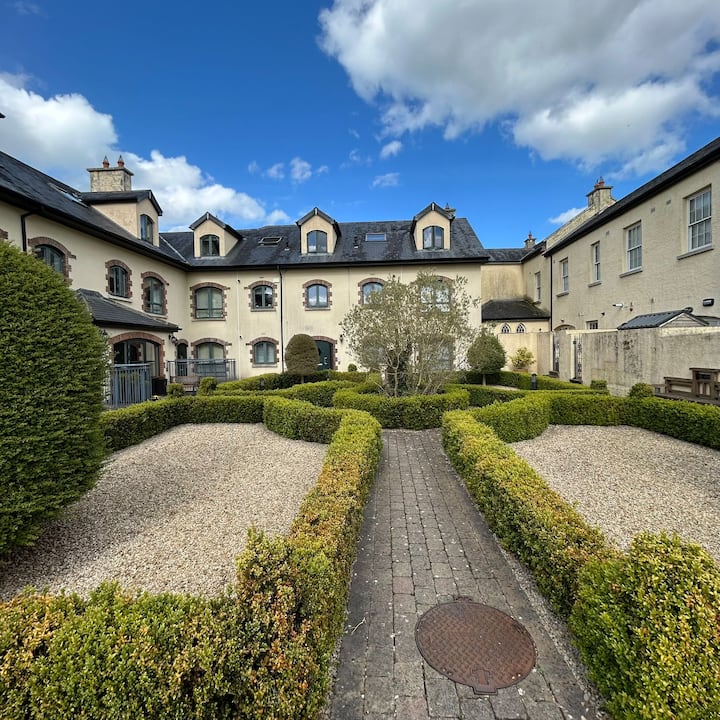 Modern & Spacious 2br Apartment In Johnstown Naas - Naas