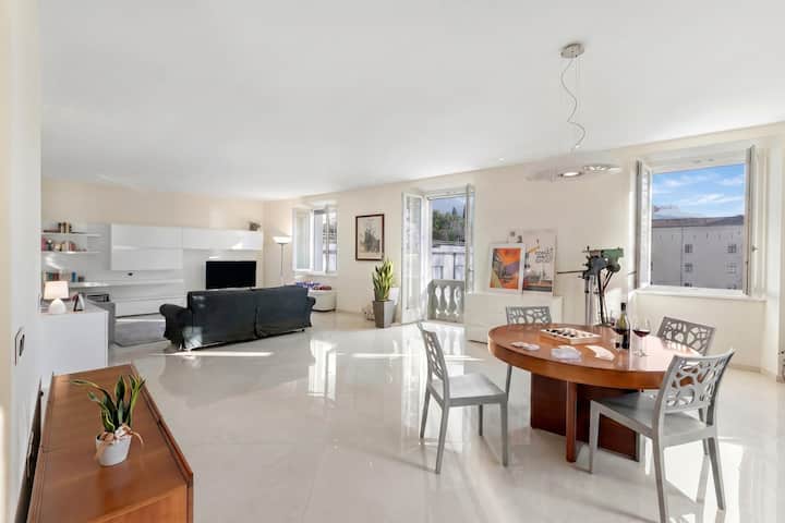 Life & View Luxury Apartment 4 - By Happy Rentals - Riva del Garda
