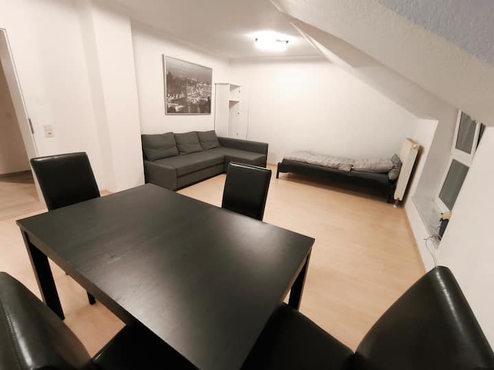 Möblierte Wohnung Für 5 Personen + Extra-zimmer 3p - Lampertheim