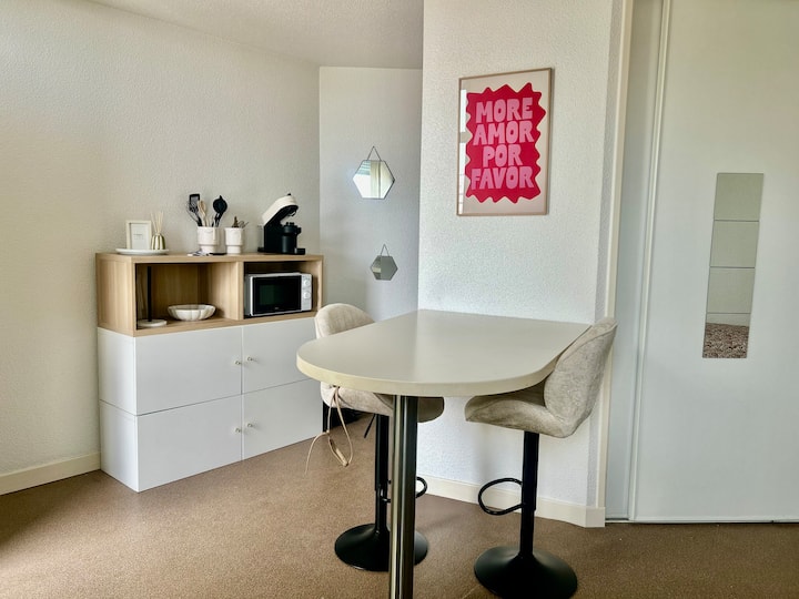 Studio Cosy à Roanne – Parfait Pour Courts Séjours - Roanne