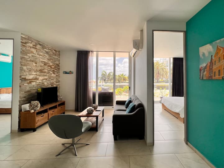 Cozy Spacious 2br Condo At Grand View, Pool & Gym - Curaçao