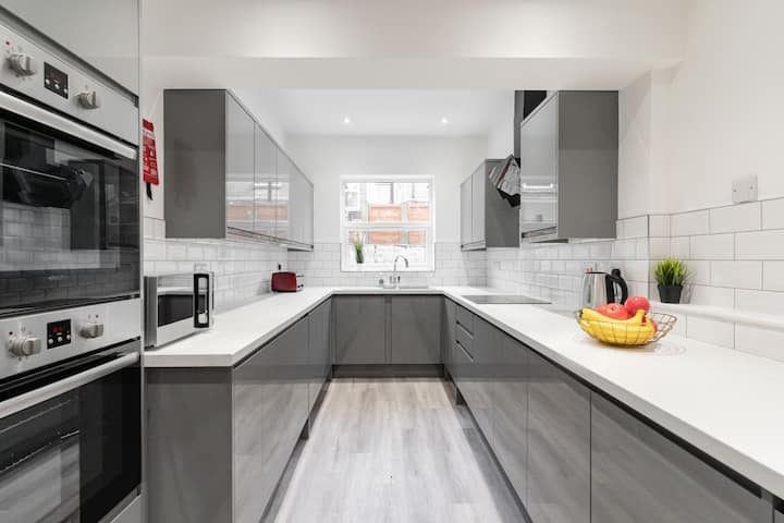 Margate - Spacious 7br Home | 7mins To Victorious! - Isle of Wight