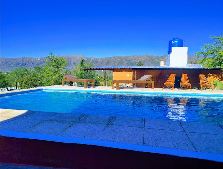 Cabaña De Ensueño+pileta+vista A Las Sierras+relax - Cosquín