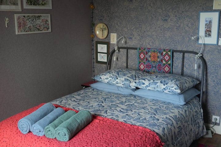 La Chambre Des Fleurs Au Bord De La Mer - Le Conquet