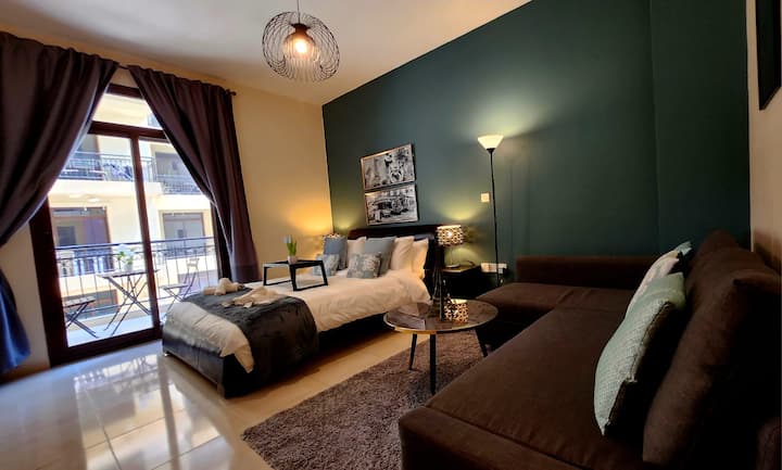 Boutique Balcony Studio / Lusail Stadium - Qatar