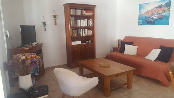 Logement Spacieux à 2 Min à Pied De La Plage - Sérignan