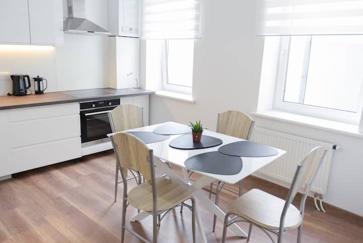 Old Town 2-level | 3br | Balcony & Fountain| 90 M² - Vilnius