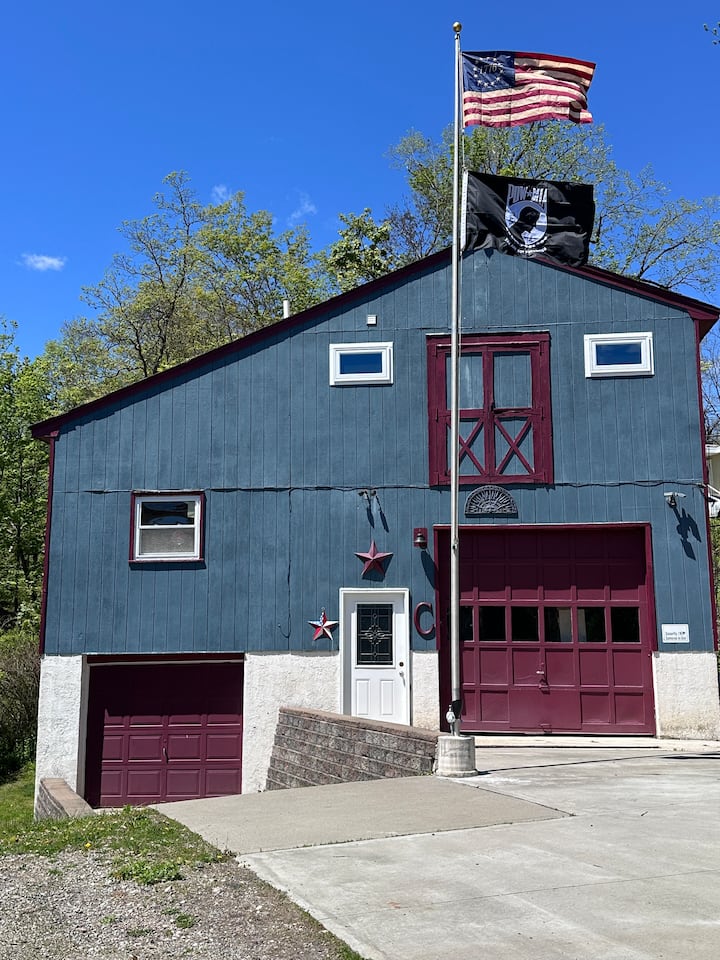 Canterbury 1776 | Cozy Loft Near West Point - Highlands, NY