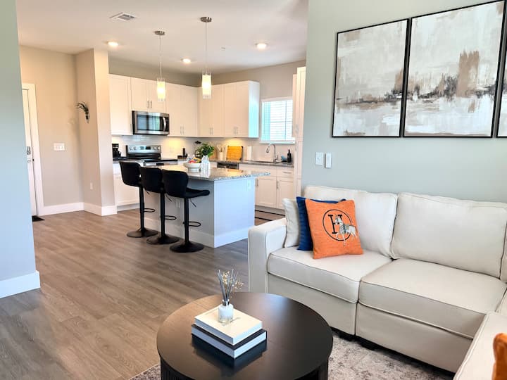 The Grove | Cozy Apartment | Central Orlando! - Orlando International Airport (MCO)
