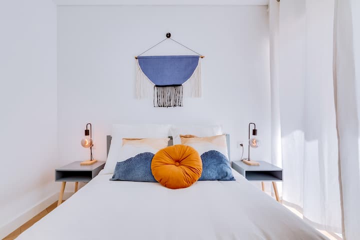 Sunny 1br Apartment With Terrace In Faro - Faro