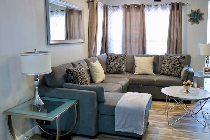 Cozy Home On The Lake In Denver - Thornton, CO