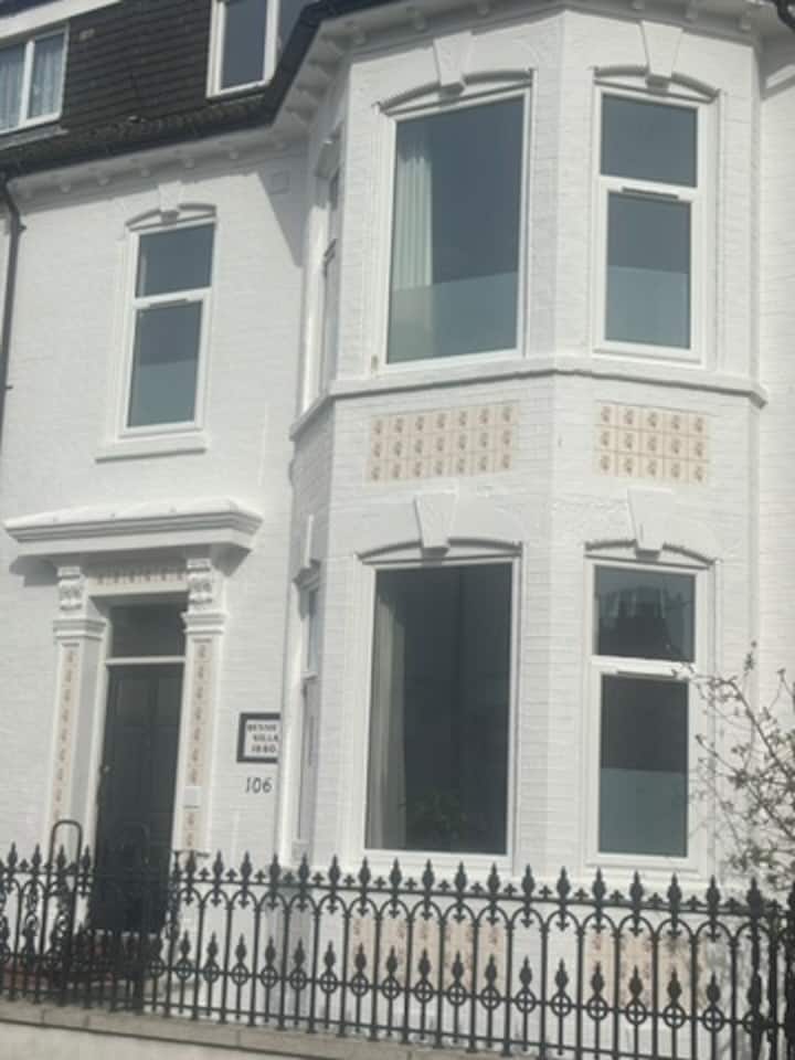K Suites Unique Central 1 Bed Apt W/free Parking - Great Yarmouth