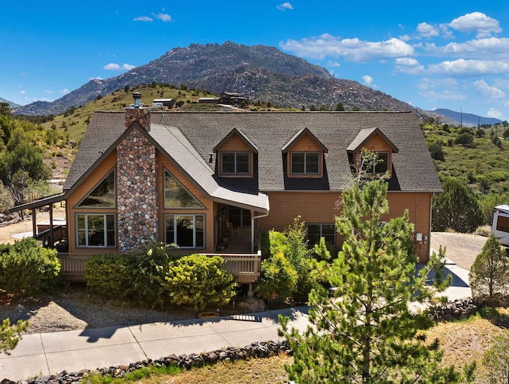Spectacular Mountain Views | Hot-tub | Games - Prescott, AZ