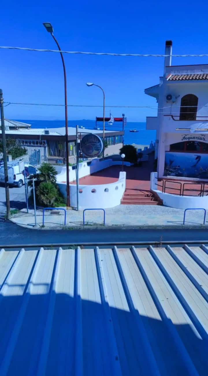 Appartamento Fronte Mare. - Falcone