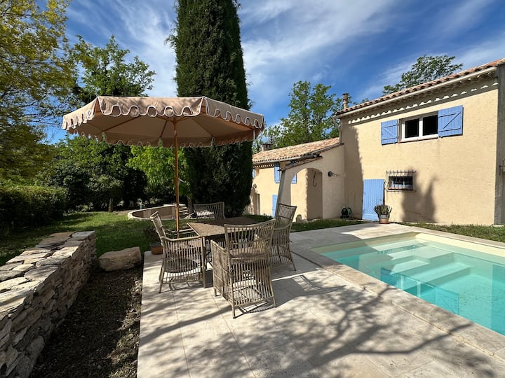 Le Mas Des Acacias, Maison Pour 6 Personnes - Le Castellet