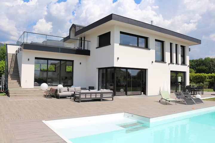 Private Villa & Pool With Mont Blanc Views - Les Rousses