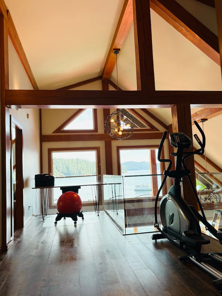 Hevən • 4500 Sqft 3 Br 4 Ba 8 Ppl • Gambier Island - Gibsons