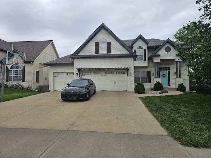 Home Away From Home - Kansas City