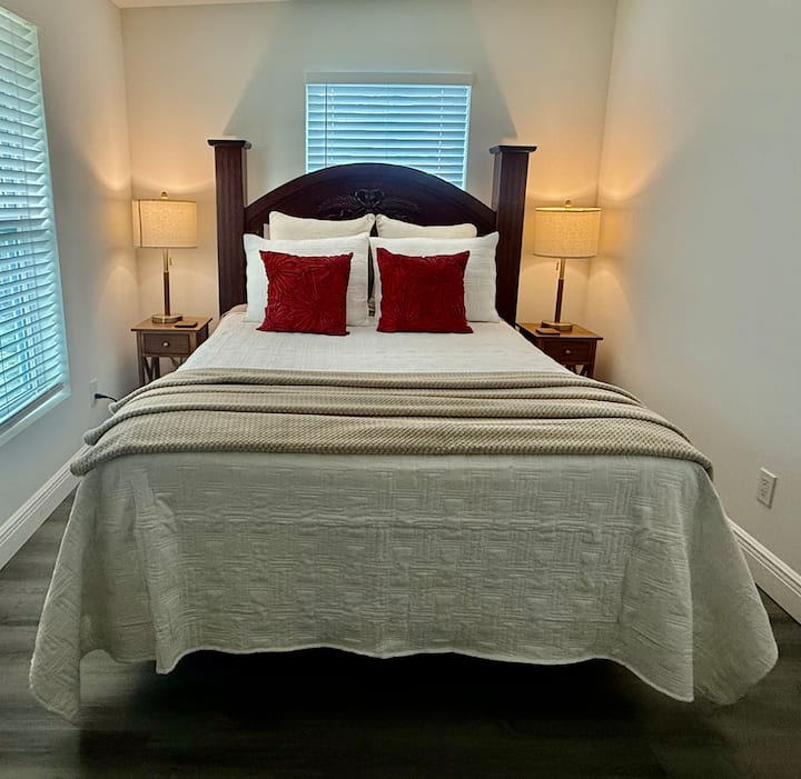 Modern 2br Townhouse Near Universal Orlando - Disaster!, Orlando