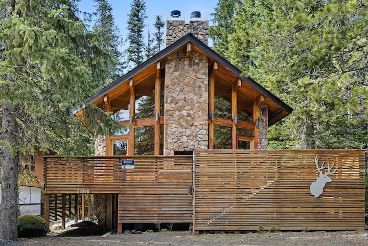 Mule Deer - Grand Mt. Hood Chalet For Groups - Mount Hood, OR