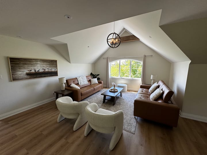 Vineyard Valley View Coach House - St. Catharines
