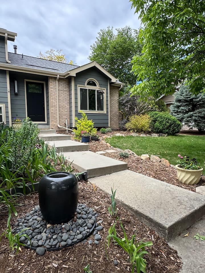 Colorful Canvas House | Private 2br + Workspace - Loveland, CO