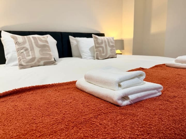 Contractor Stay In Hove, Parking Nearby, Fast Wifi - Brighton