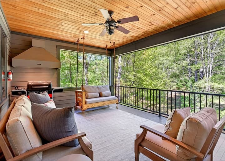 Brookside Retreat | Elegant 3br Home In Black Mtn - Black Mountain, NC