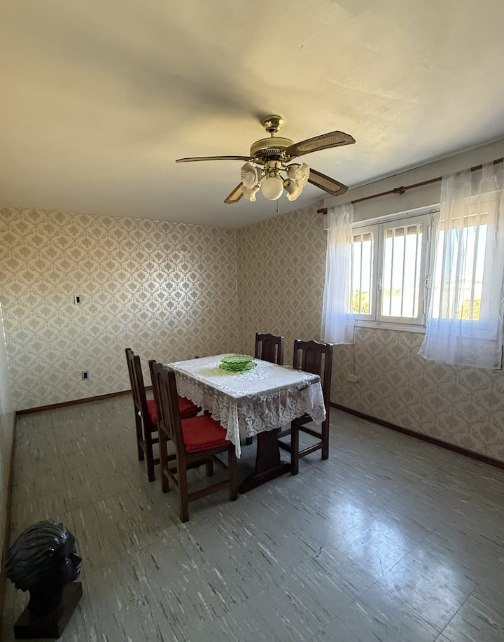Dpto. Céntrico 3 Dorm. Amplio Y Luminoso - San Juan, Argentina