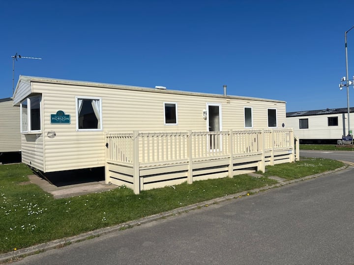 Hg06, Lyons Robin Hood, 3 Bedroom Pet Friendly - Prestatyn
