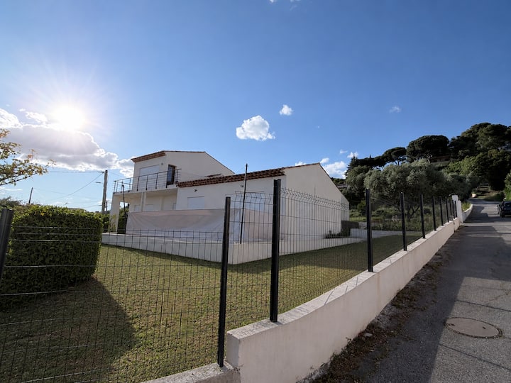 Villa Moderne Avec Vue Mer Panoramique - Cagnes-sur-Mer