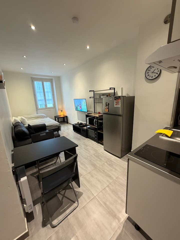 Studio Place Castellane C-ville Pour 2 Personnes. - Marseille