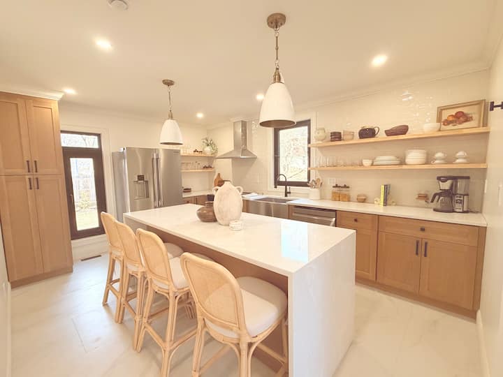 Hamptons Contemporary Cozy Home Minutes To Beaches - The Hamptons, NY