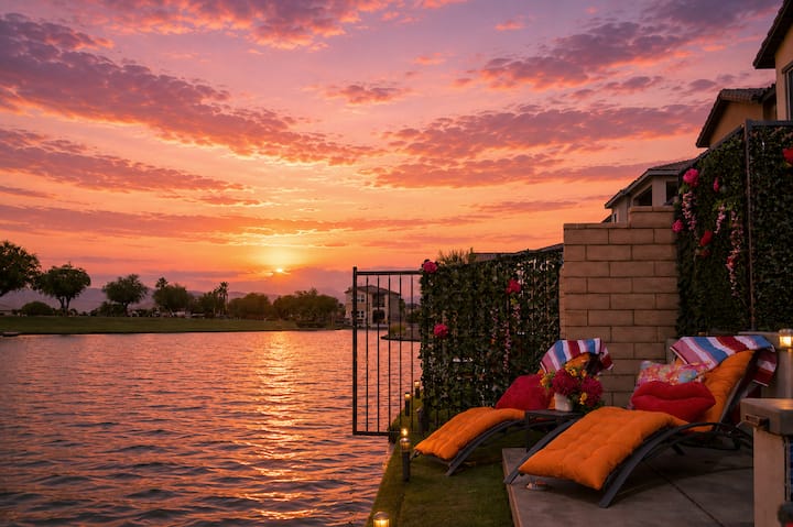 Lakeside Near Coachella: Sleeps 20+pool+game Room - Indio, CA