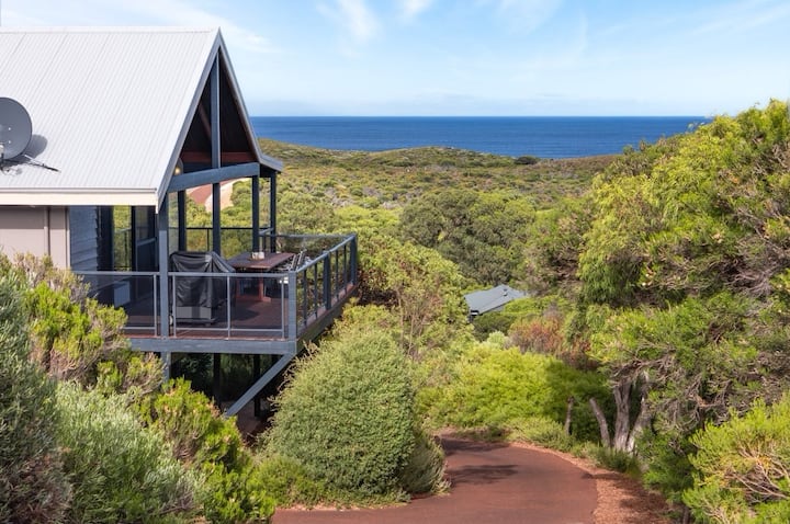 The Crows Nest - Panoramic Surf Views - Margaret River