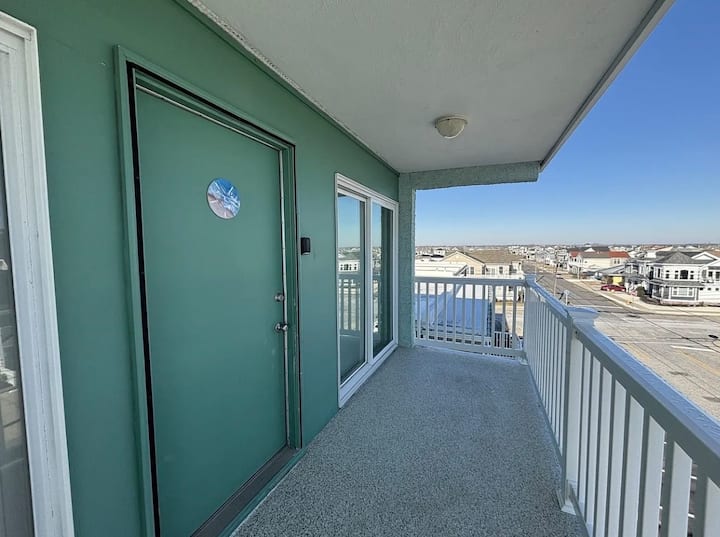 Entire Condo In Wildwood Crest @ The Four Winds - Cape May, NJ