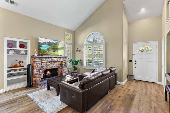 Elegant Living On Carrick Ave S#42591 - San Jose, CA