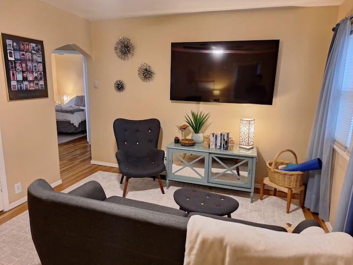 Adorable 2 Bed 1 Ba Cottage In The Heart Of Pueblo - Pueblo Zoo, Pueblo