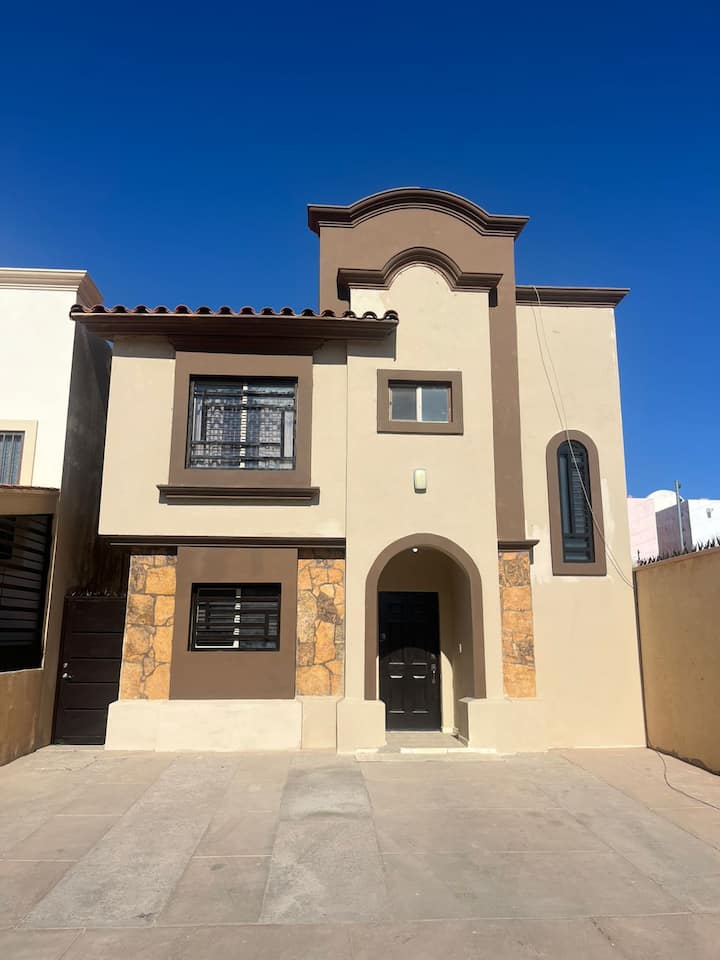 Muy Segura Y Familiar
Servicio Disponible - Hermosillo