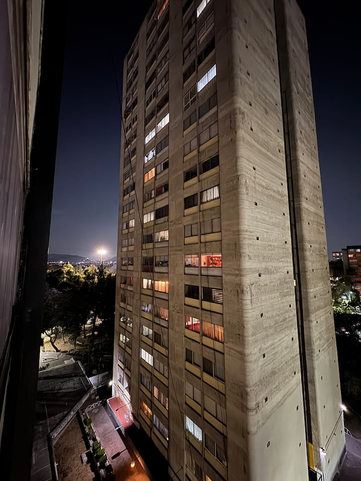 Departamento Amplio En Tlatelolco Cerca Del Centro - Mexico