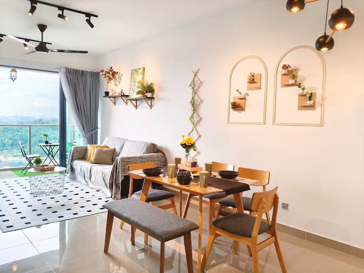 Cozy Family Home 6pax/balcony/pool/mall/upm/ Wi-fi - Kajang